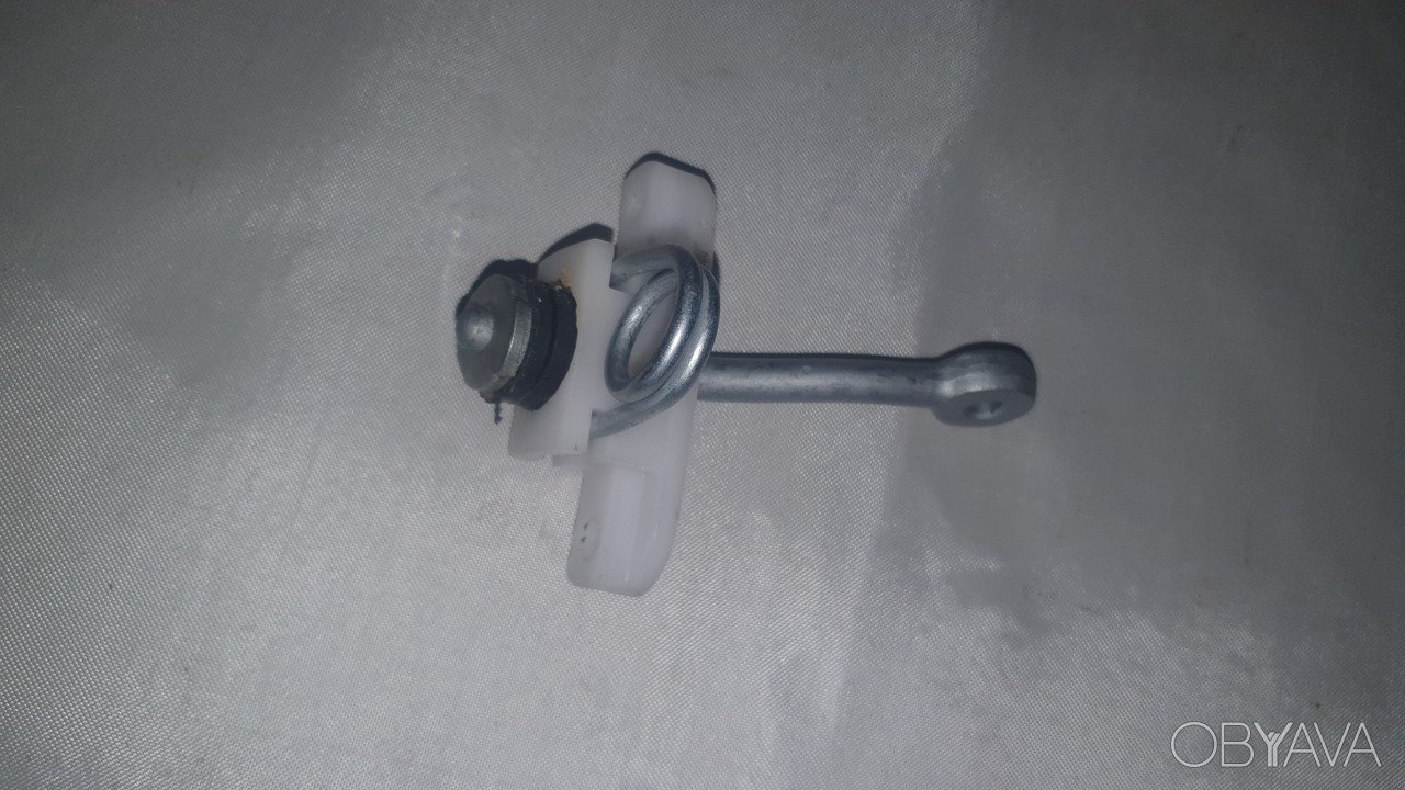 ᐈ Ограничитель открывания двери ВАЗ-2101-2107. 21050-610608200. ᐈ Харків 100 ГРН - дошка ...